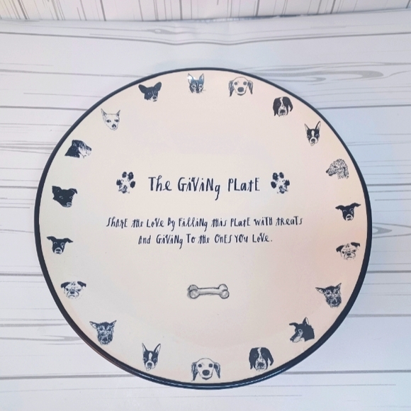 Rae Dunn | Kitchen | Rae Dunn Artisan Collection Dogs The Giving Plate ...